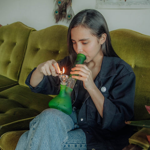 What Is A Bong? Types, Uses & How They Work – Glass Bongs Australia