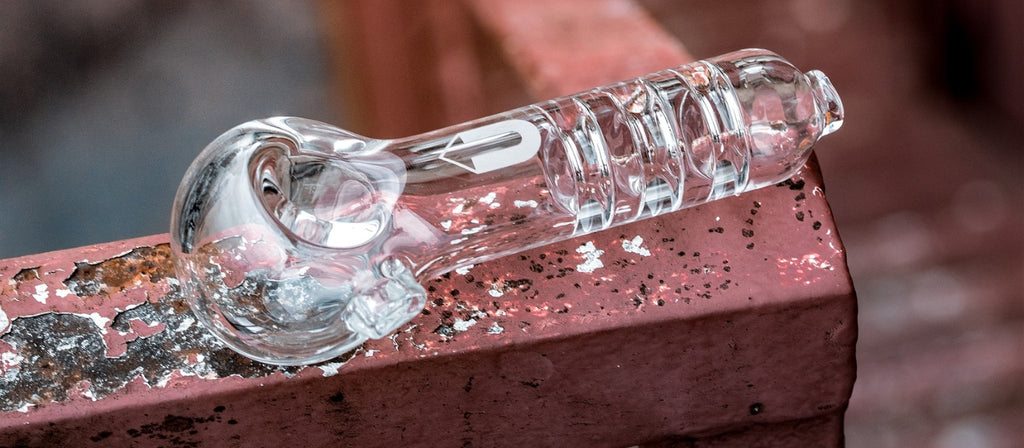 The Definitive Guide To Glass Spoon Pipes For Smoking Cannabis – Glass ...